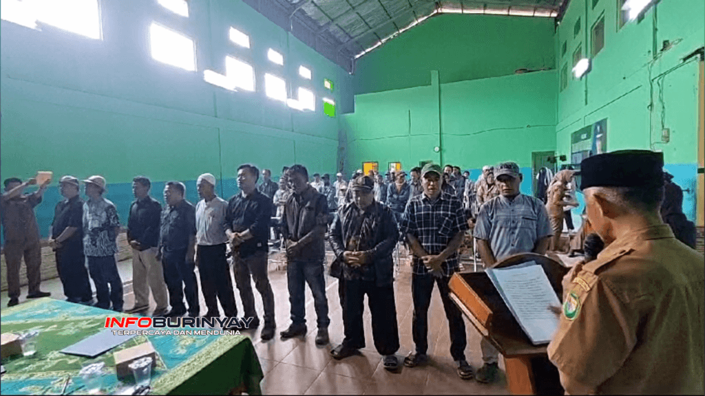 Pelantikan Ketua RT dan RW Desa Sukamulya Periode 2025-2030: Wujud ...